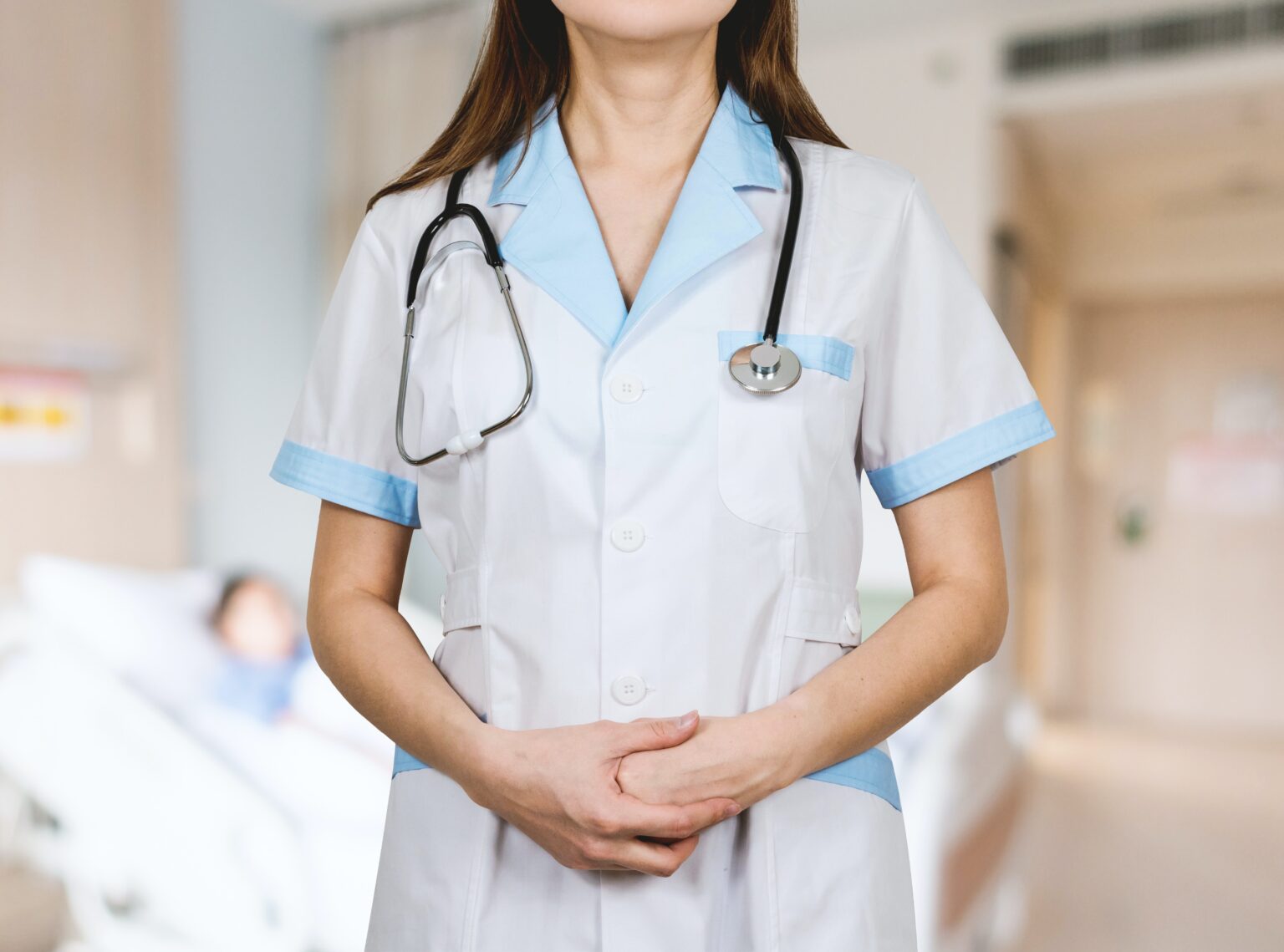 Is there a weight limit on flight attendants? - GetAirlineCareer